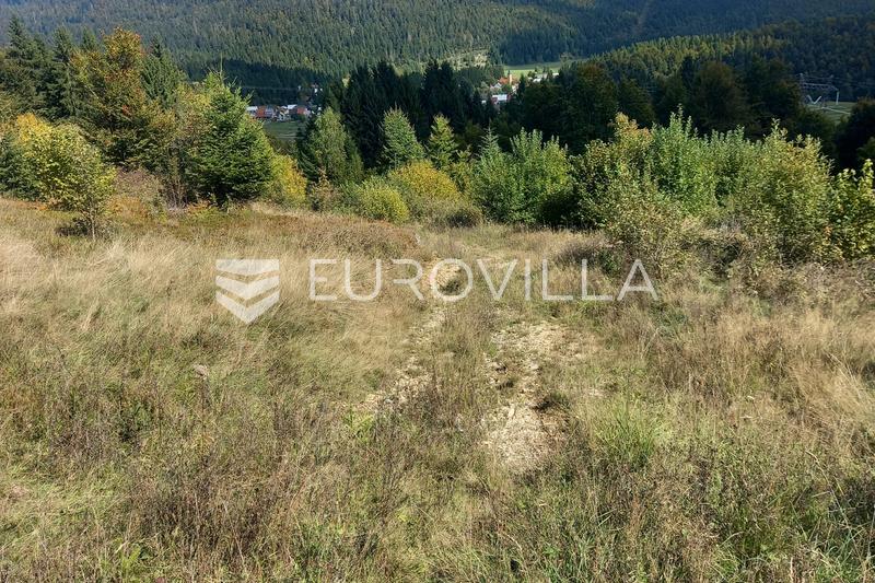 Sunger, Gorski Kotar, investment opportunity: 6 buildi...
