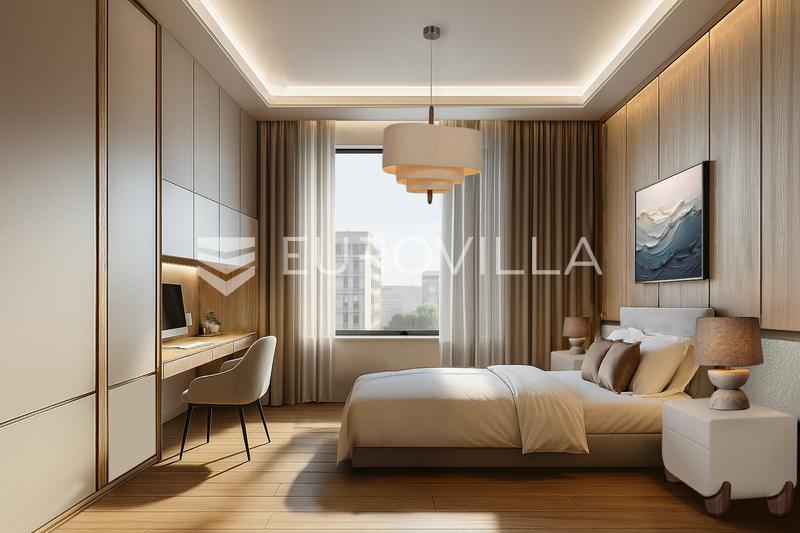 Split, Lora, elegantan trosoban stan s vrhunskim sadrž...